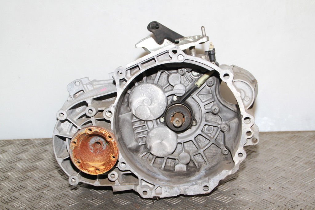 Used Volkswagen Golf Gearbox PGT