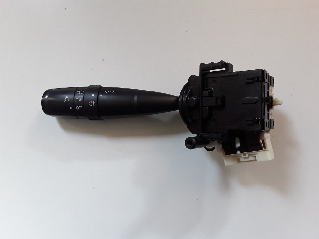 Used Suzuki Vitara Light on switch 173744
