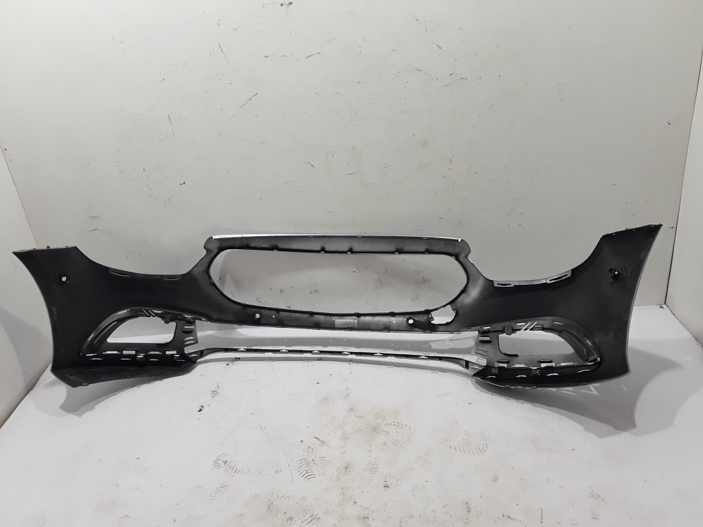 Naudotas Mercedes Benz E-Class Priekinis bamperis A2138851103