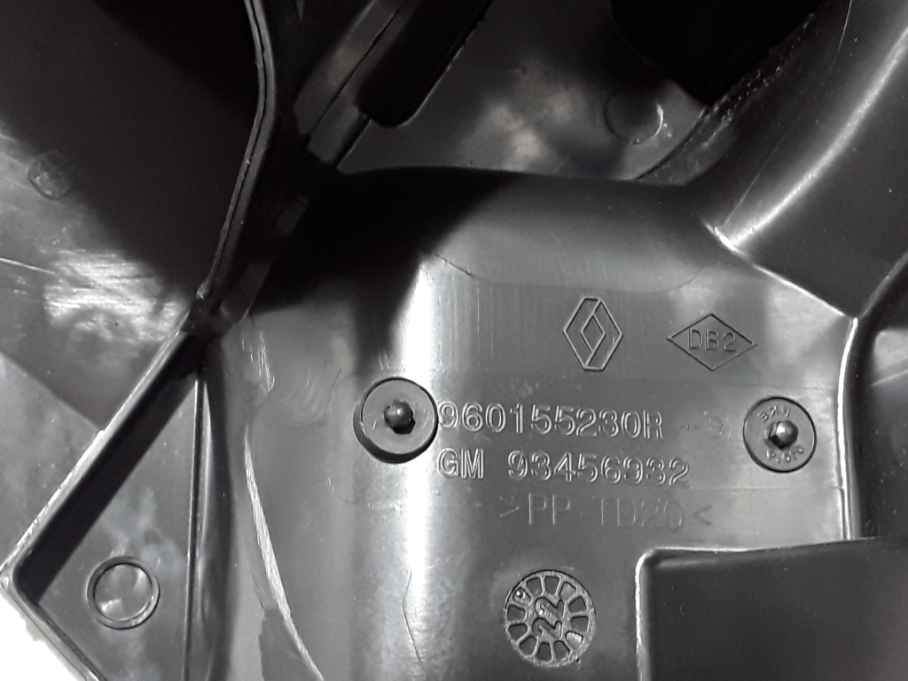 Used RENAULT Trafic Air intake hose 960155230R