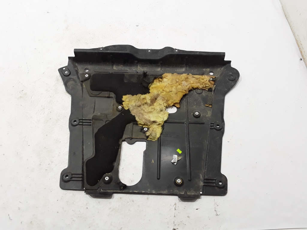 Used Dacia Duster Front underbody protection 758900175R