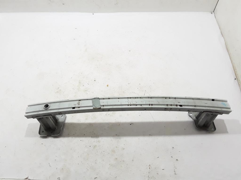 Used RENAULT Trafic Front bumper beam 752101525R