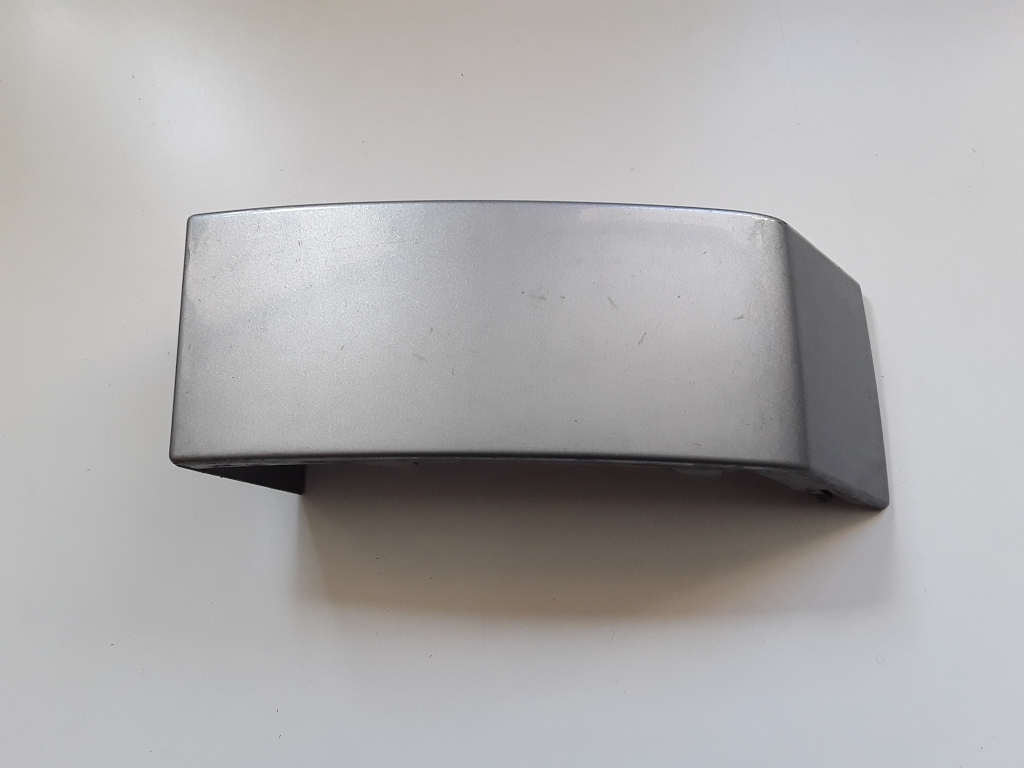 Used VOLVO XC90 Other detail of the rear bumper 30698134