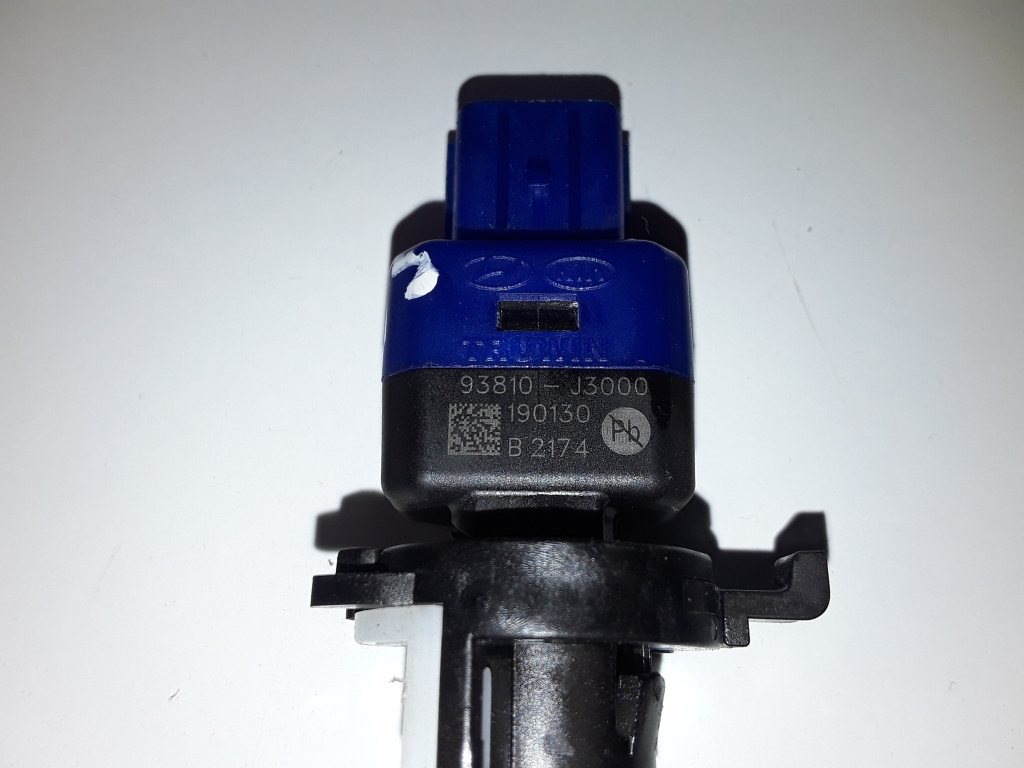 Used Kia ceed Brake switch to pedal 93810J3000