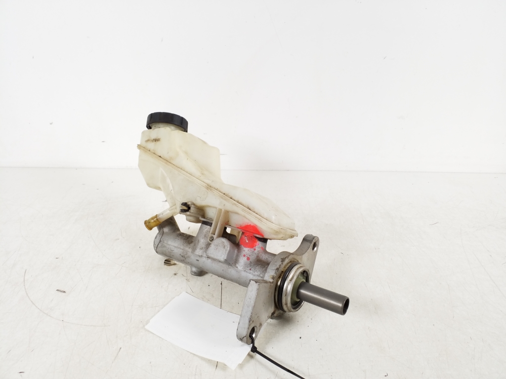 Used TOYOTA Corolla Master cylinder 47201-09060