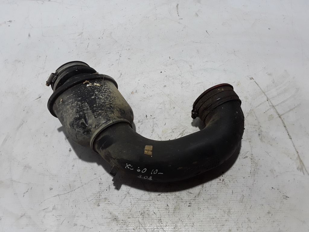 Used VOLVO XC60 Resonator tank 30757872