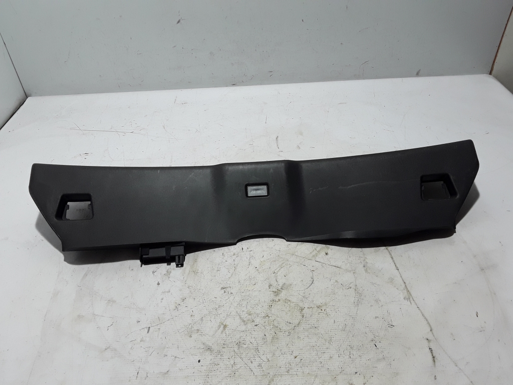 Naudotas VOLVO S90 Galinės panelės vidinė apdaila 39835505