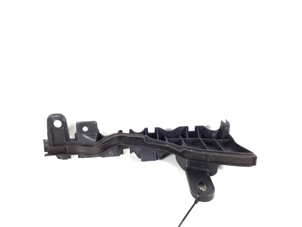 Used Mercedes Benz E-Class Another detail under the hood A2138310300