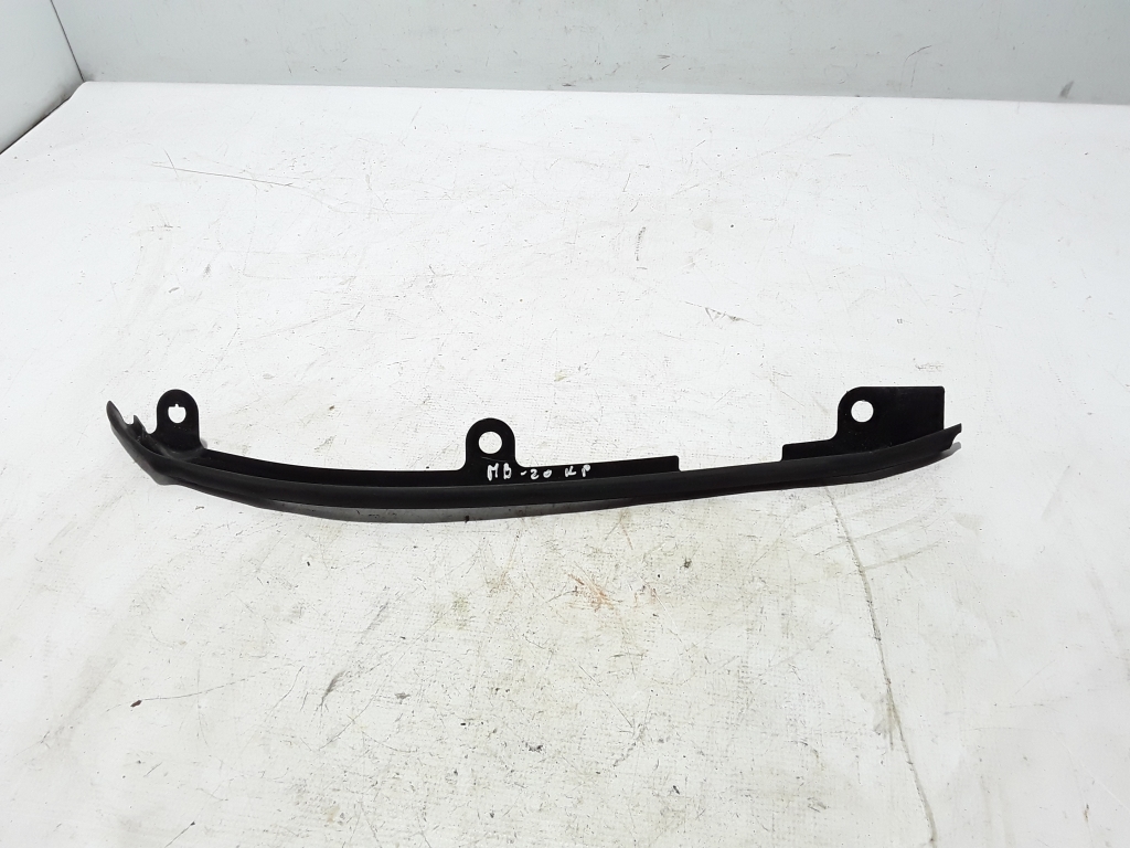 Used Mercedes Benz E-Class Other detail of the front door A2137205902