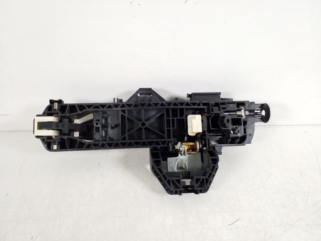 Used Mercedes Benz C-Class Front door external opening handle and its ...