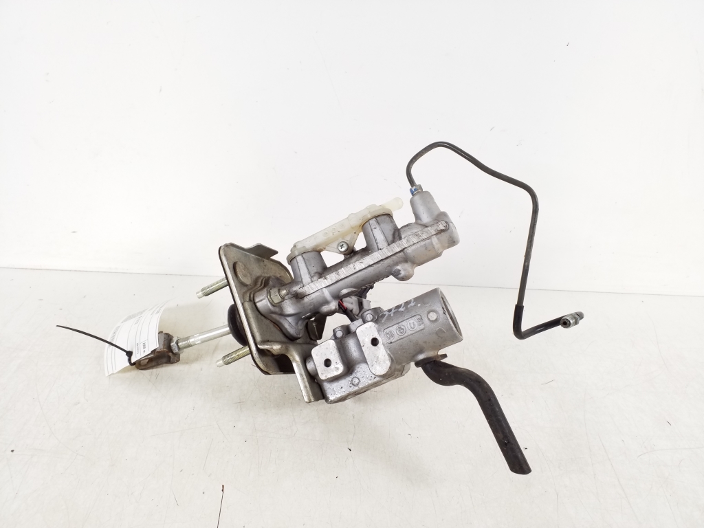 Used LEXUS RX Master cylinder 47201-48180