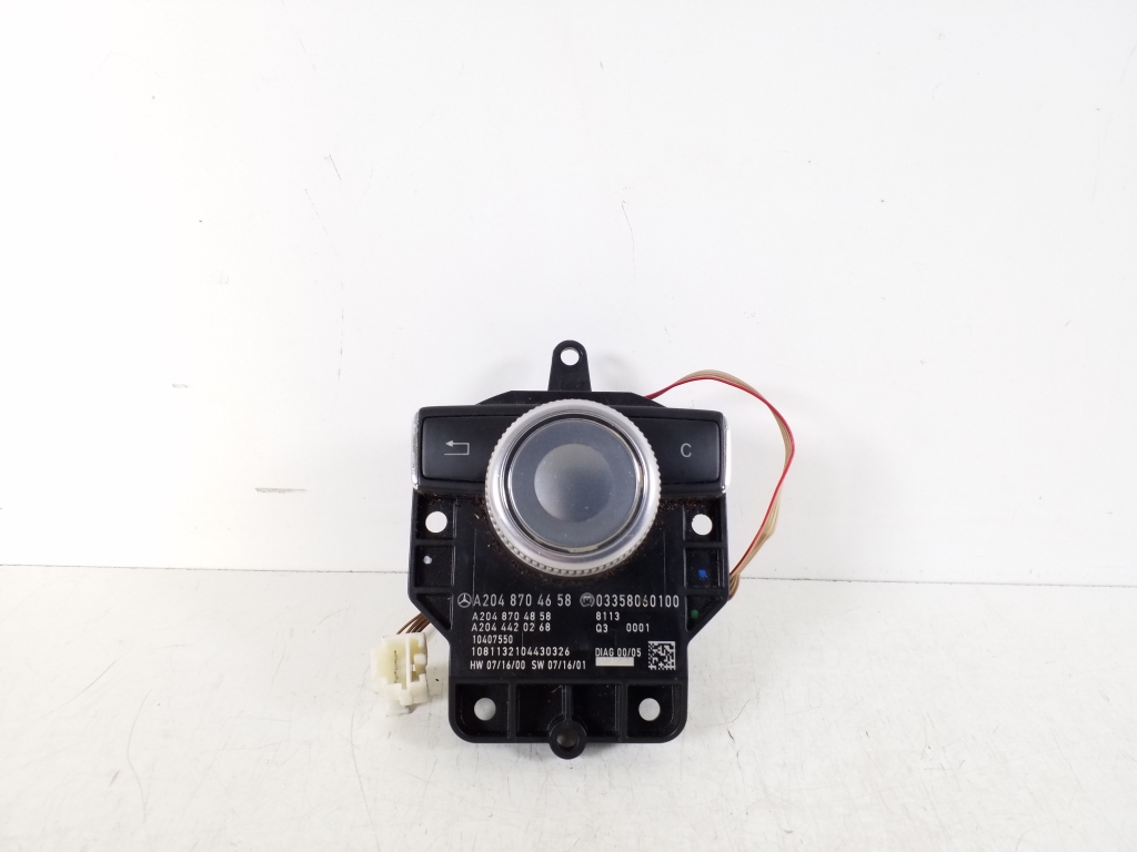 Used Mercedes Benz C-Class Switch screen display A2048704658