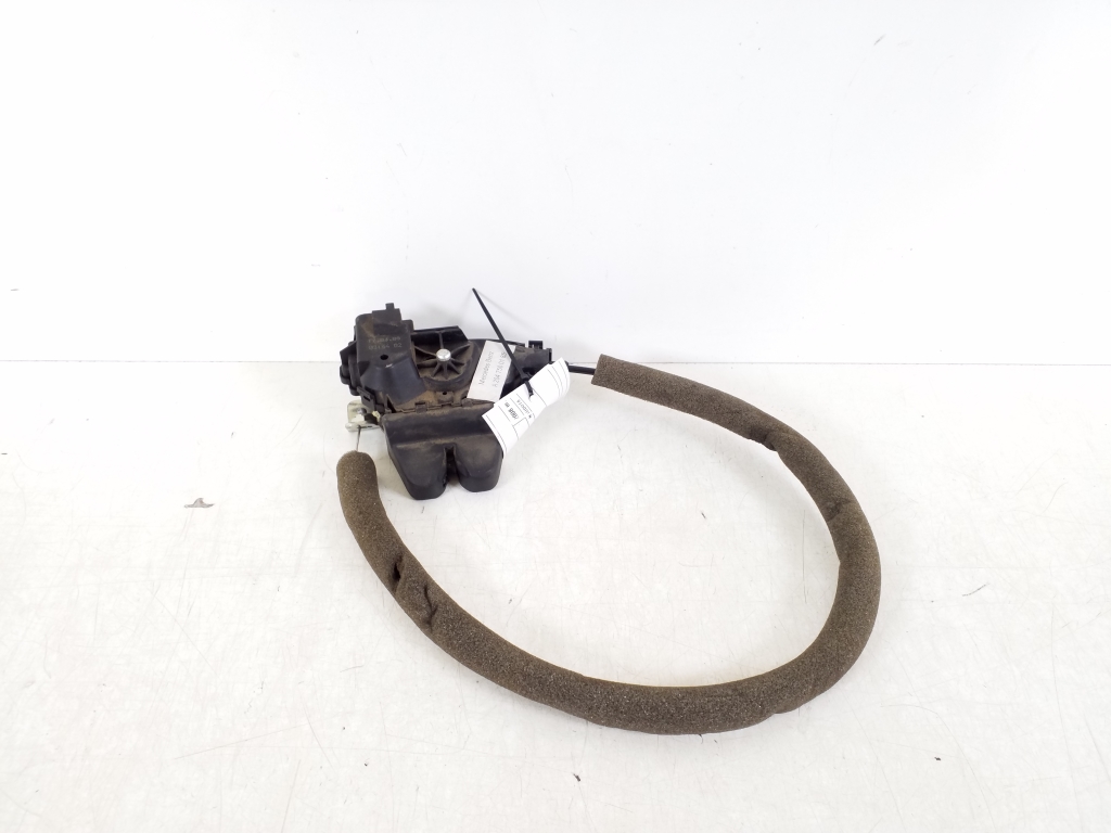 Used Mercedes Benz C-Class Trunk lid lock A2047500185