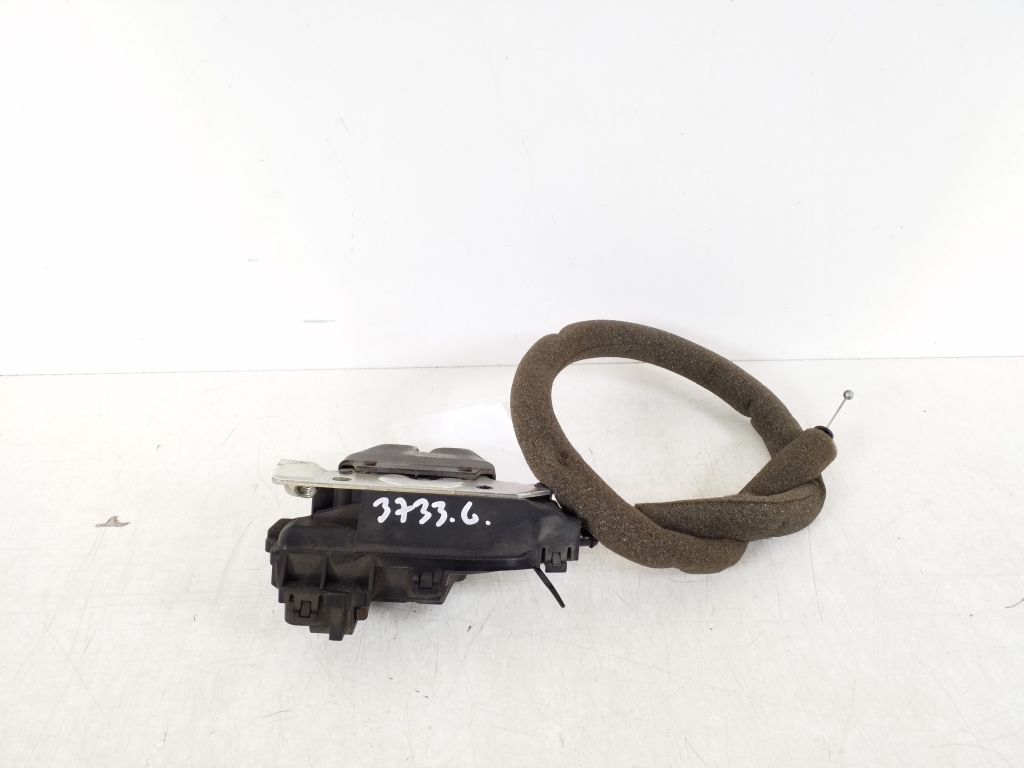 Used Mercedes Benz C-Class Trunk lid lock A2047500185