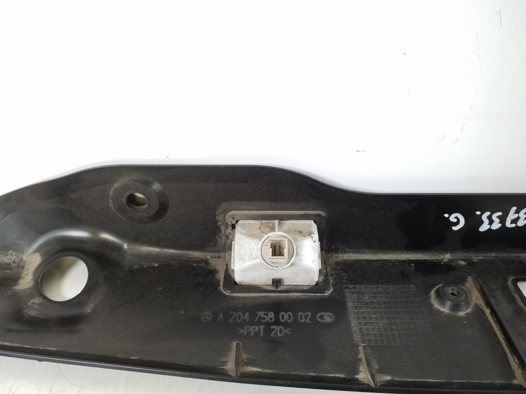 Used Mercedes Benz C-Class Other detail of the boot lid punch A2047580002