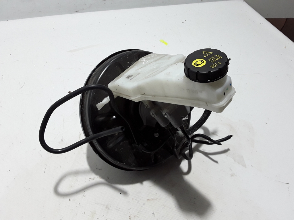 Used Peugeot 2008 Brake vacuum bladder 9824391180