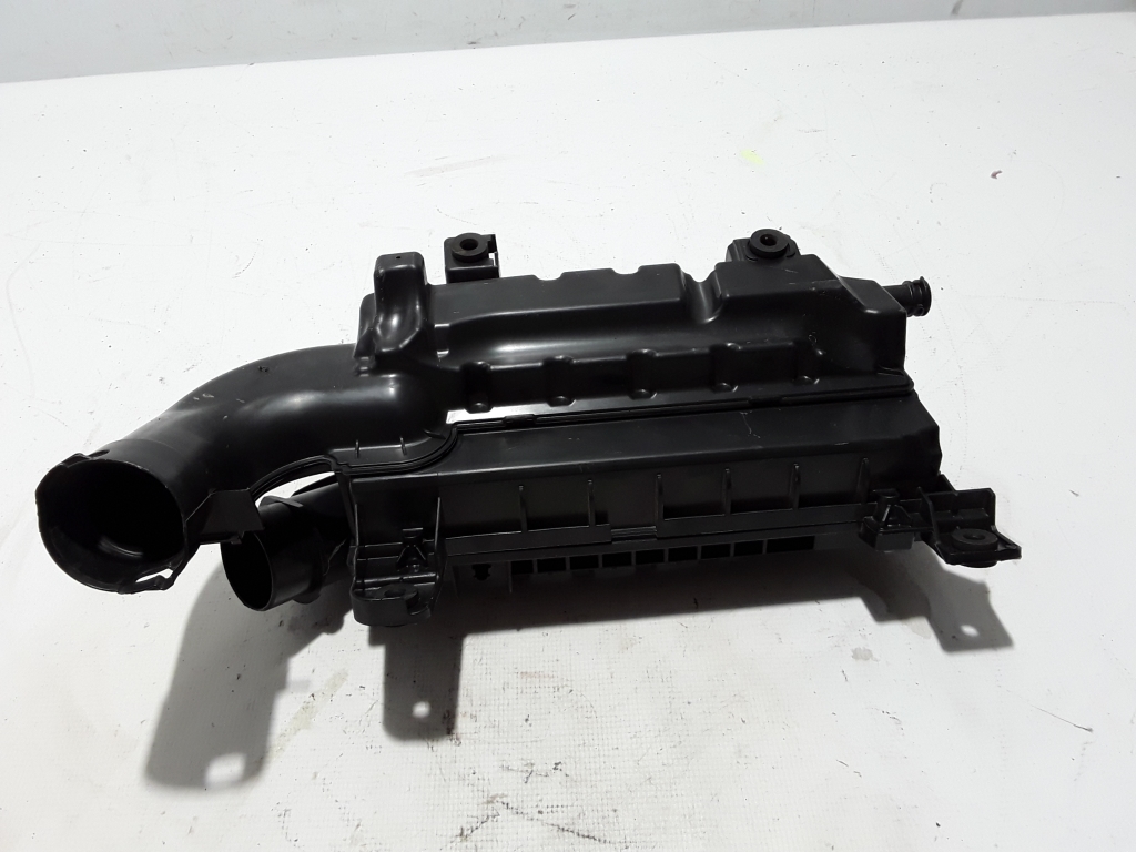 Used Peugeot 2008 Air filter housing 9812735680
