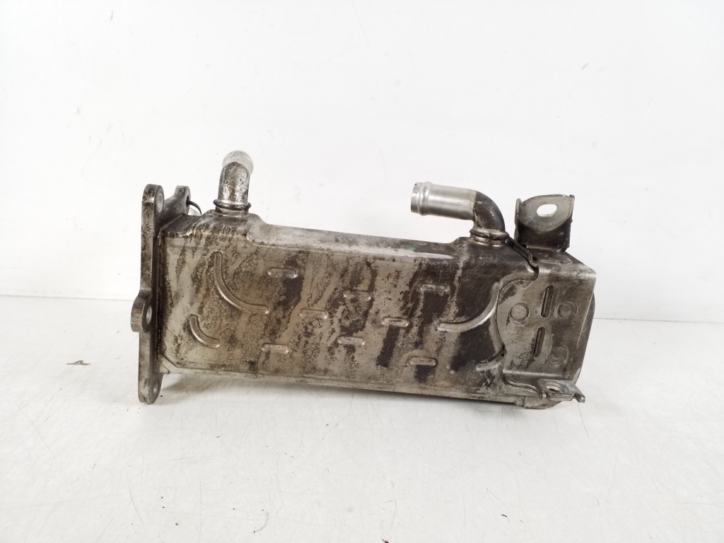 Used Mercedes Benz Vito EGR valve cooler A6511400675