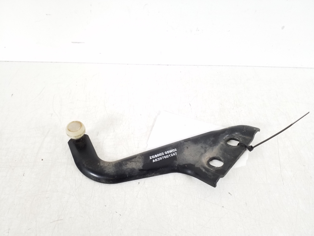 Used Mercedes Benz Viano Sliding door bracket A6397601247