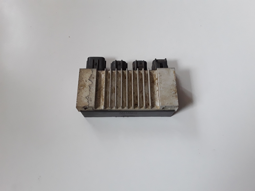 Naudotas TOYOTA Hilux Žvakių pakaitinimo rėlė 2855130010