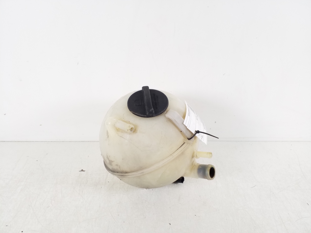 Used Mercedes Benz Viano Tank for coolant A6395010203