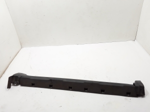 Used Dacia Duster Front bumper bracket 622235405R
