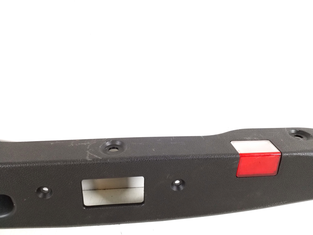 Used Mercedes Benz C-Class Other detail of the boot lid punch A2047580002