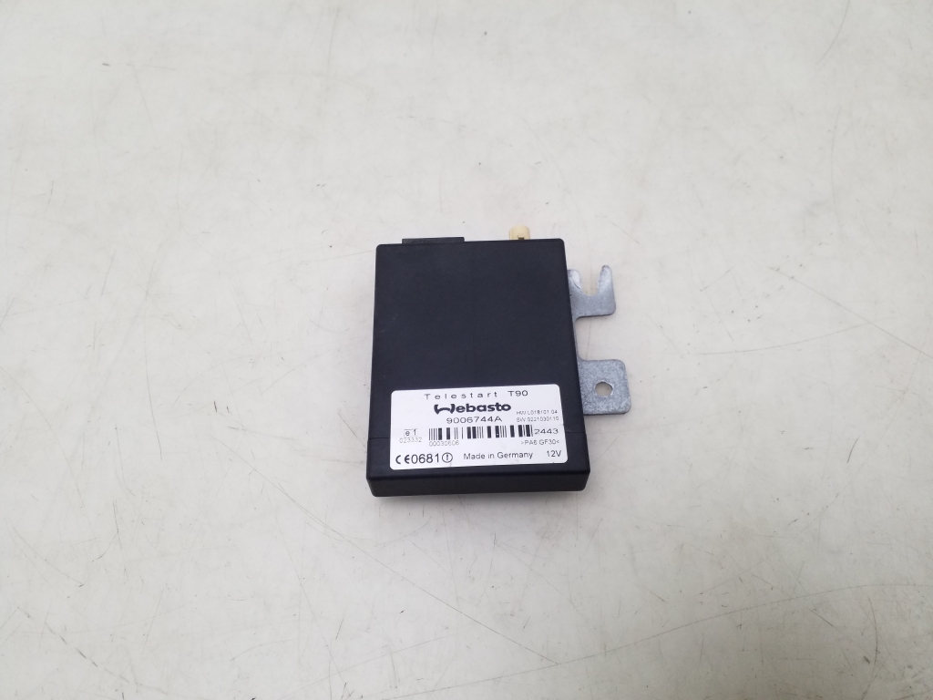 Used NISSAN Primastar Webasto relay 9006744A