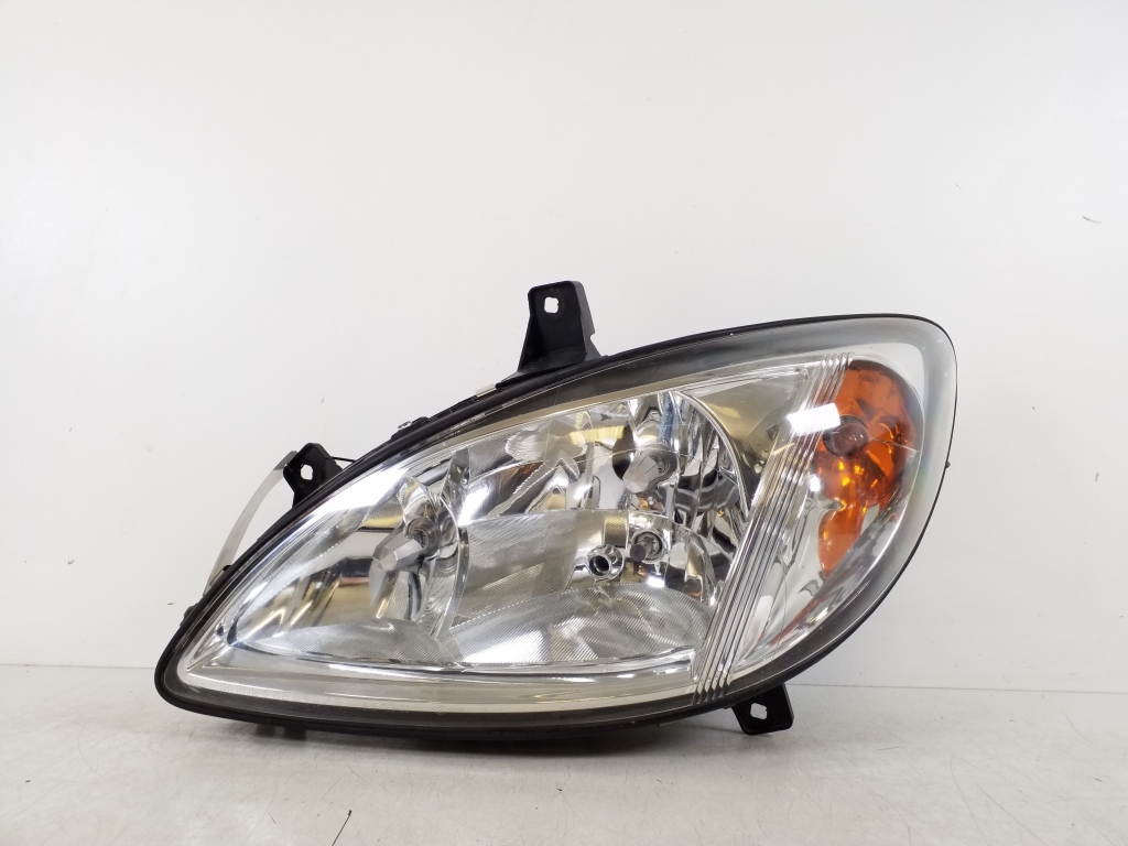 Used Mercedes Benz Viano Headlights A6398200161