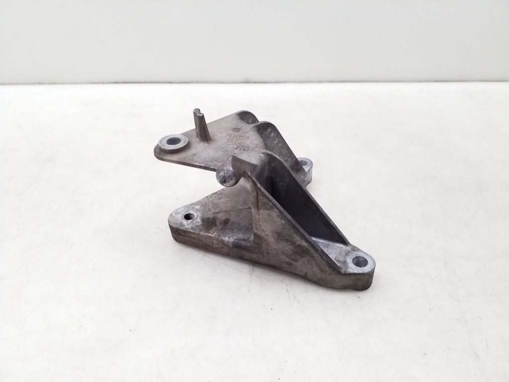 Used Opel Astra Gearbox holder 13248664