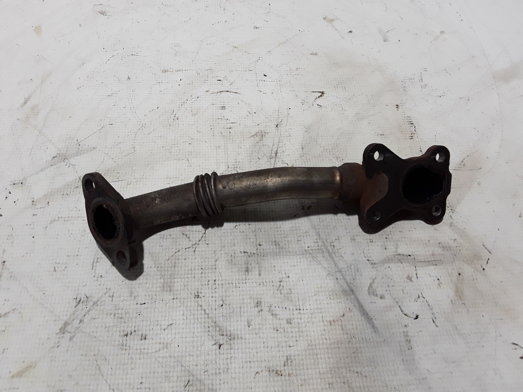 Used NISSAN Pathfinder EGR valve pipe 147135X00B