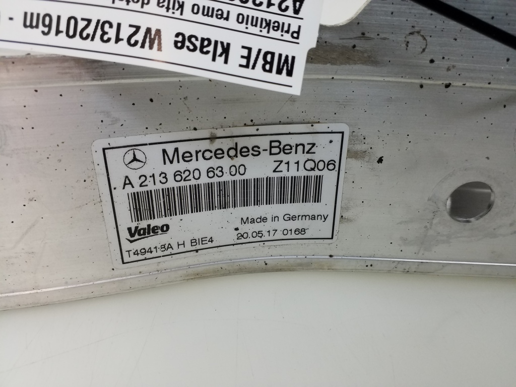 Used Mercedes Benz E-Class Other detail of the front frame A2536210500
