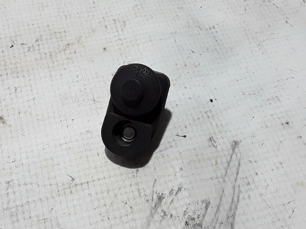 Used NISSAN Pathfinder Door switch on the body 25360AD000