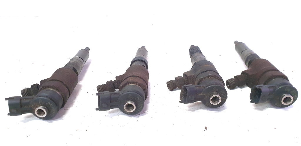 Used Peugeot 206 Fuel injector 0445110075