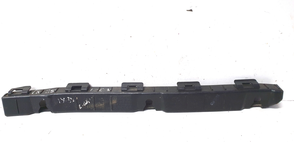 Used Hyundai ix35 Rear bumper bracket 86613-2Y000