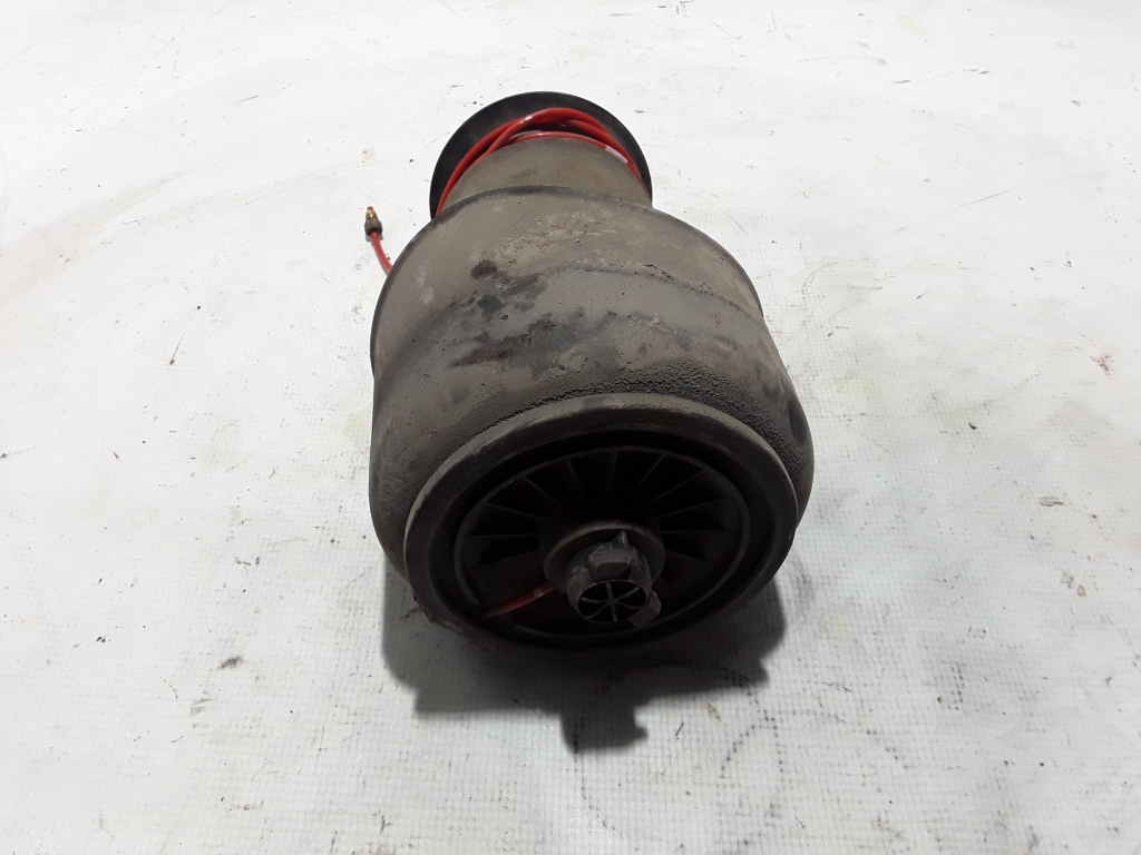Used BMW 5 SERIES Rear axle airbag 6781843