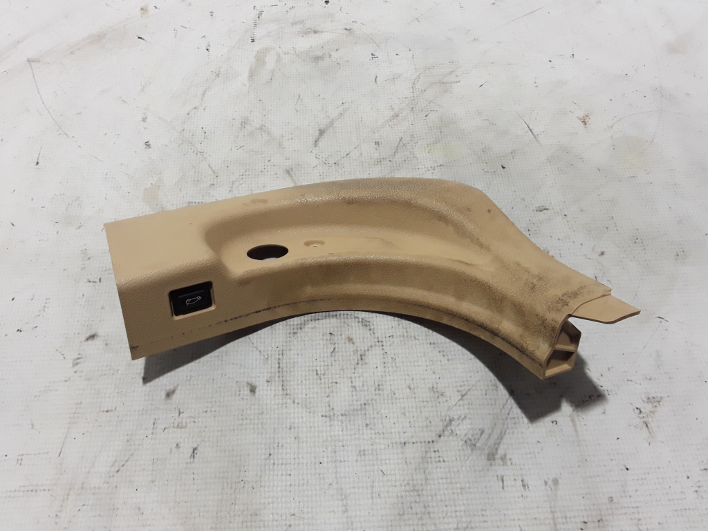 Used BMW 5 SERIES Inner threshold trim 9138941