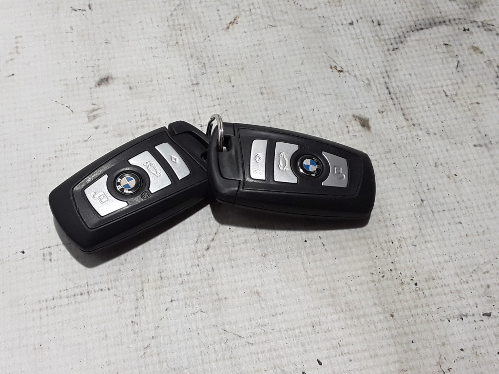 Used BMW 5 SERIES Ignition key 9226939