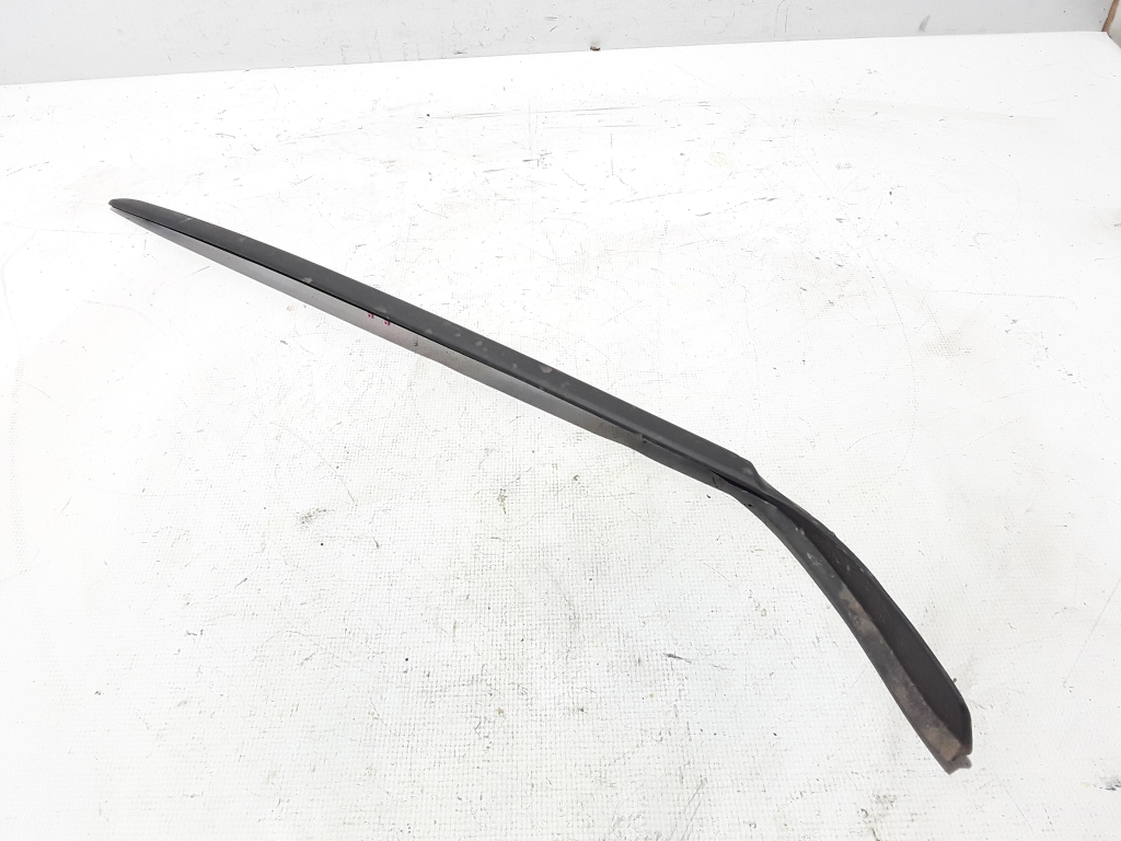 Used VOLVO S60 Windscreen strut outer 31469400