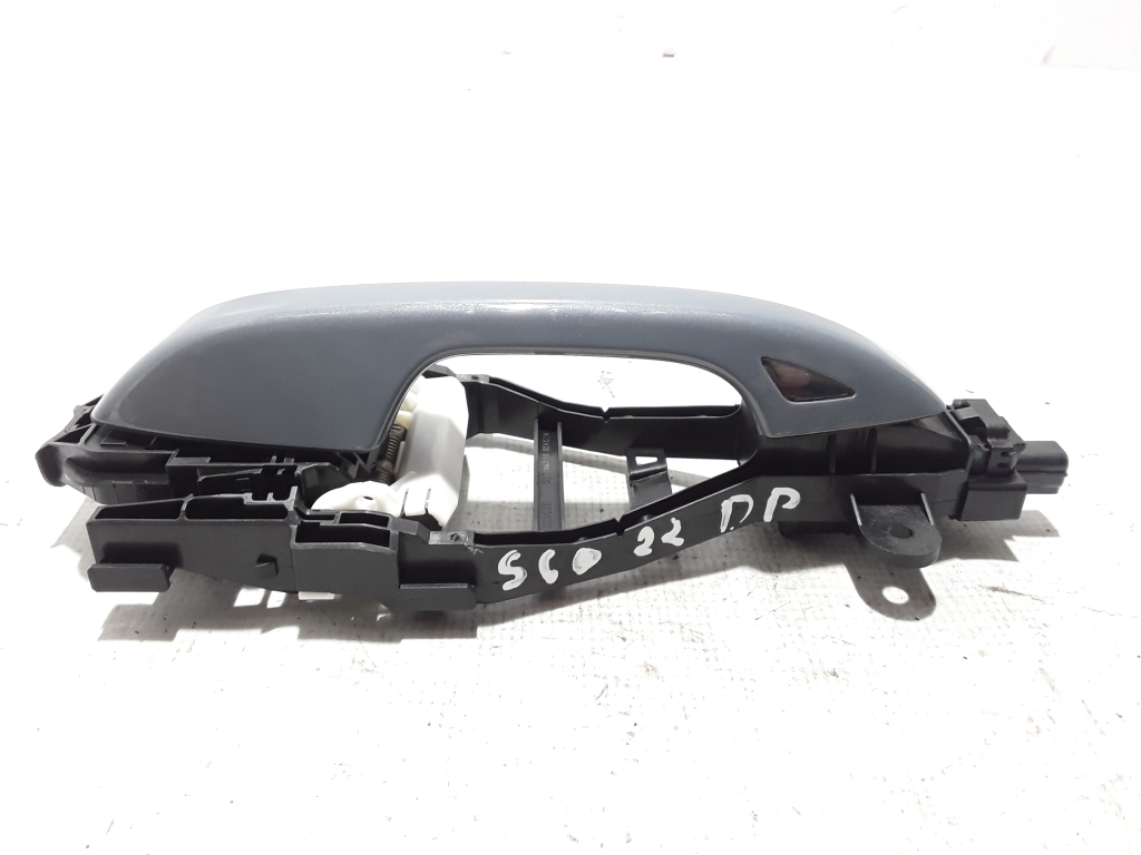 Used VOLVO S60 Front door external opening handle and its details