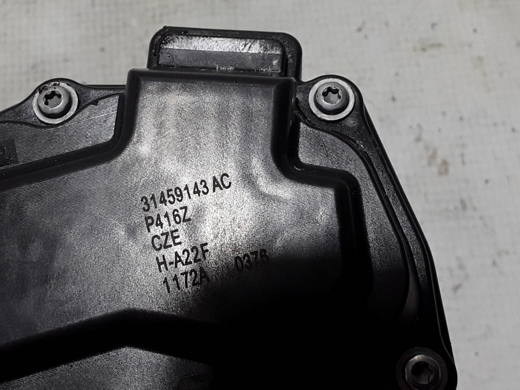 Used VOLVO S60 Accelerator valve 31459143