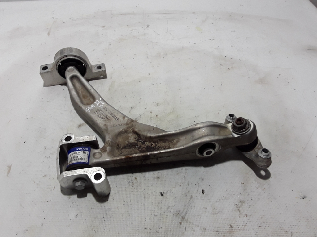 Used VOLVO S60 Front lever 32269627