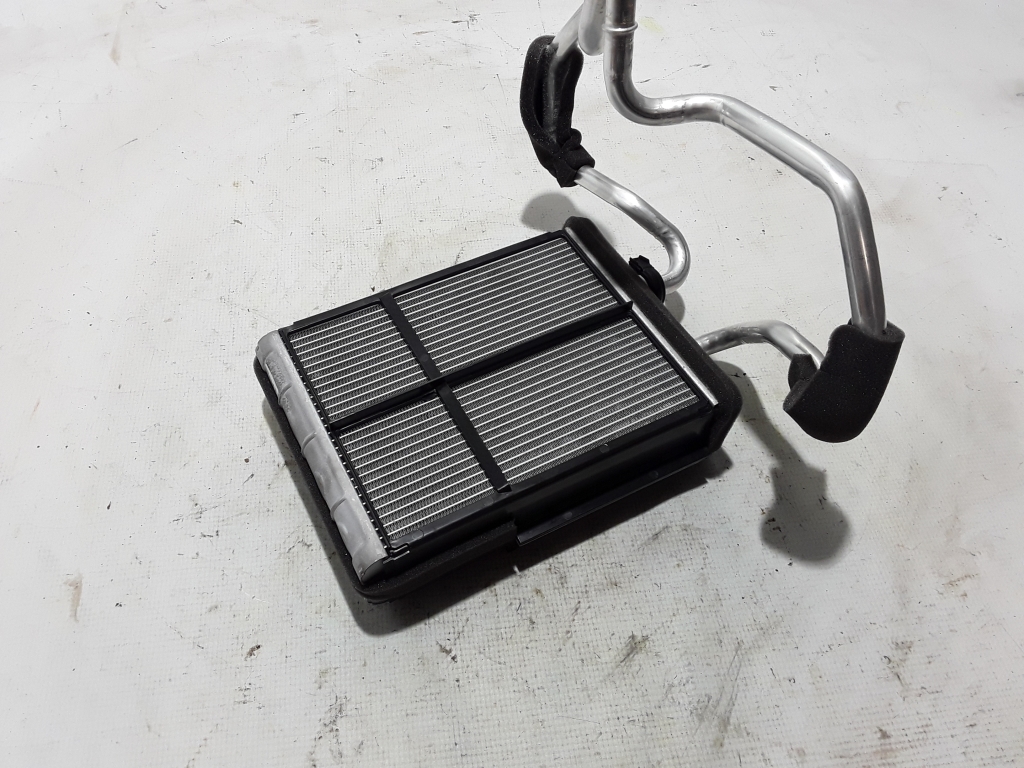 Used VOLVO S60 Interior shoulder radiator 31694082