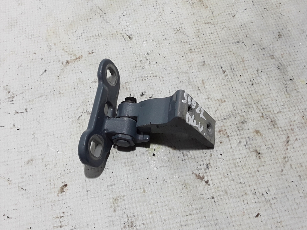 Used VOLVO S60 Rear side door hinge upper 31468521