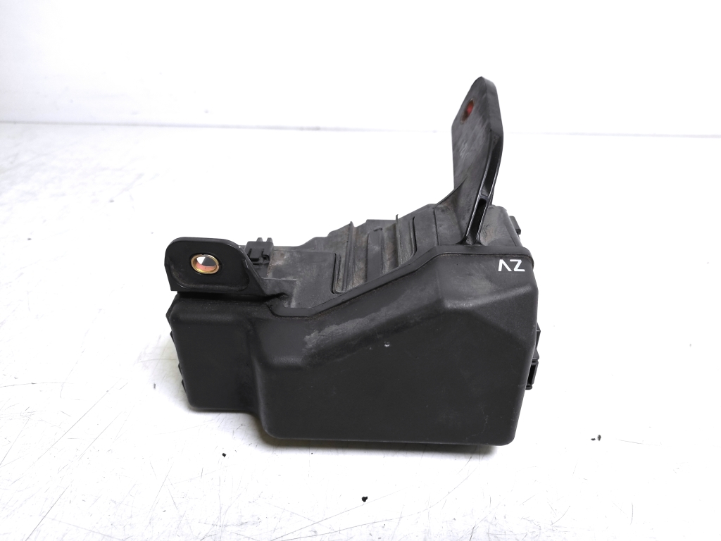 Used TOYOTA Avensis Fuse blocks 82741-05040