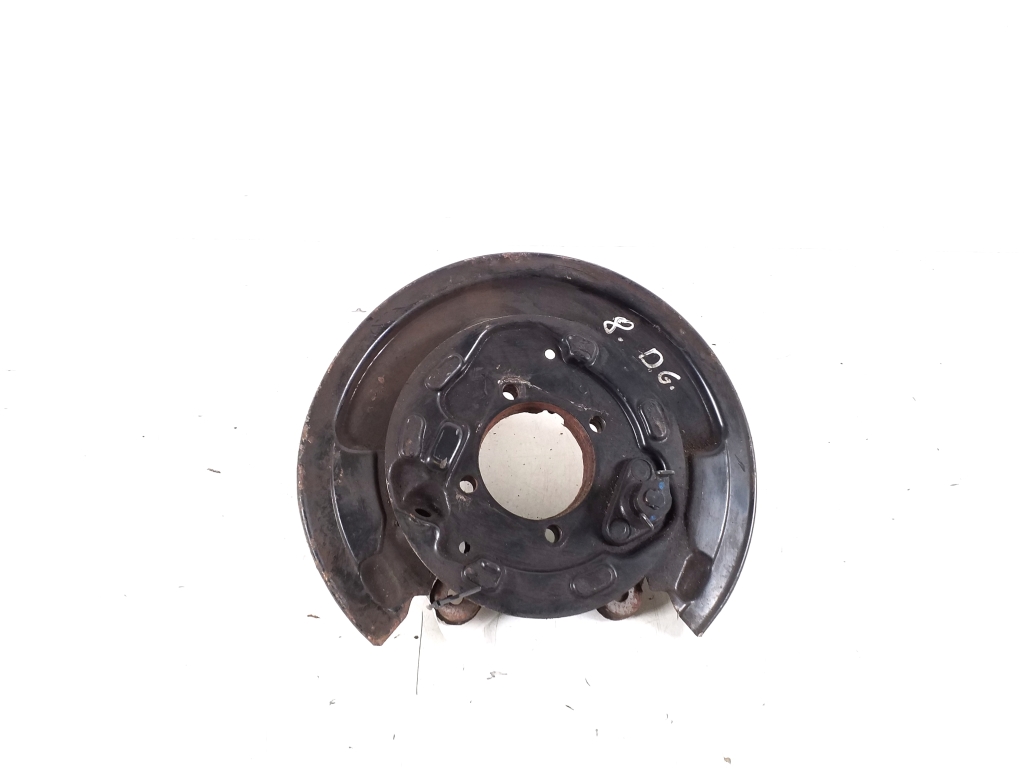 Used TOYOTA Avensis Rear hub