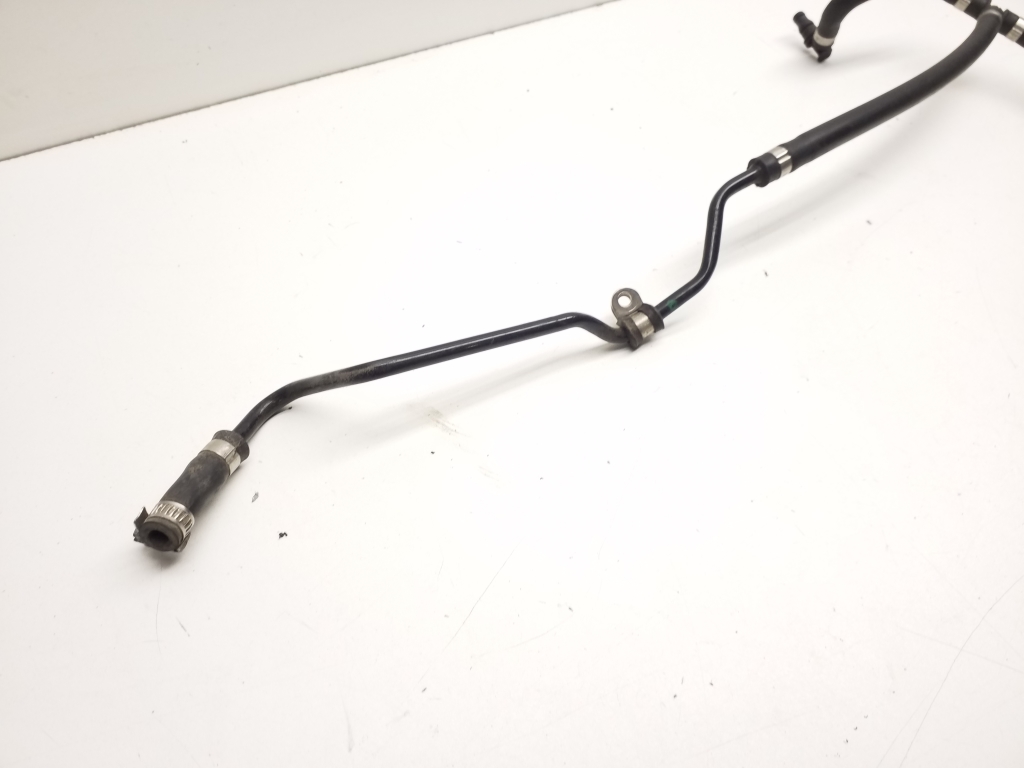 Used Mercedes Benz C-Class Intestine A2045012225