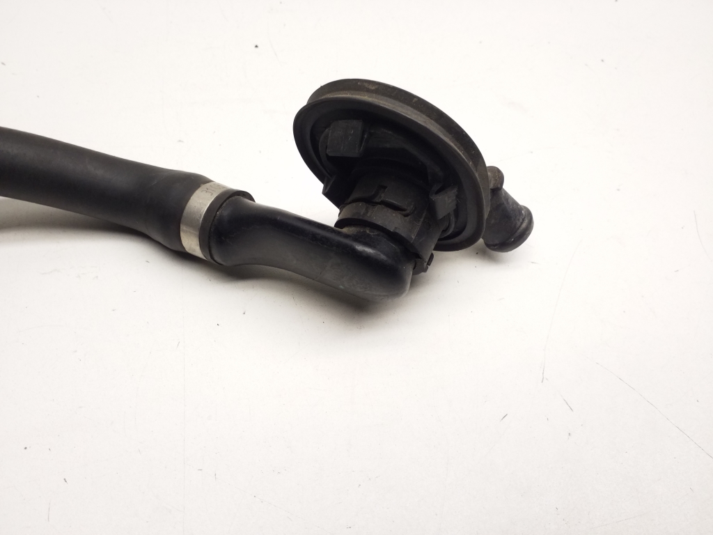 Used Mercedes Benz C-Class Intestine A2048307496