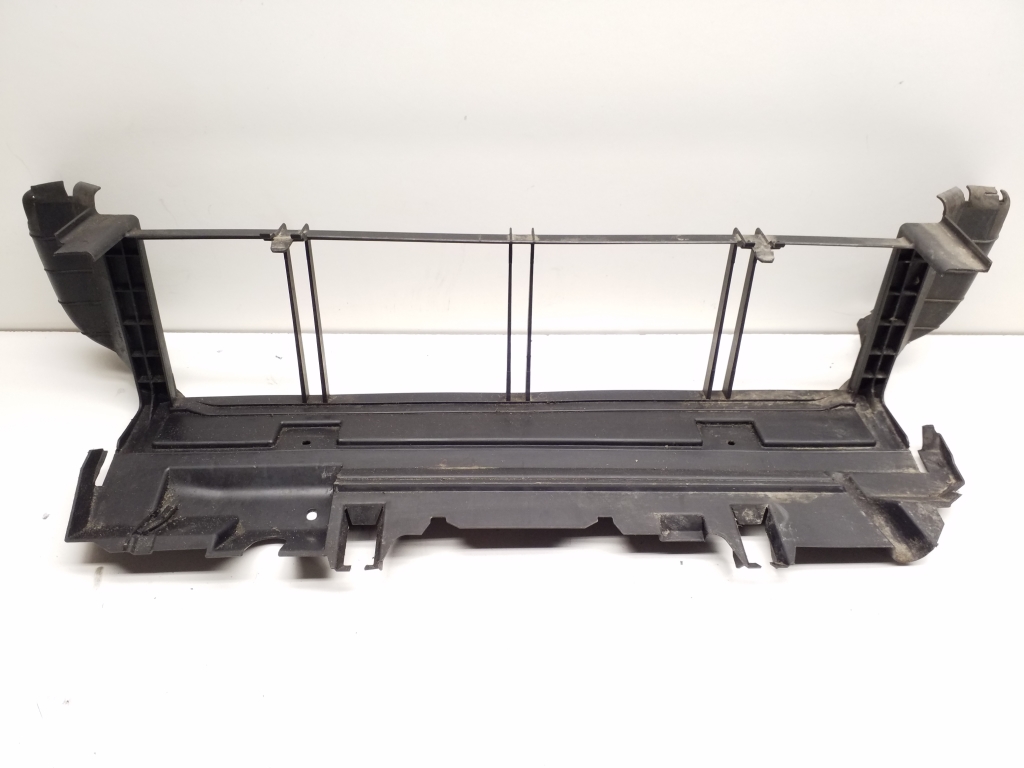 Used Mercedes Benz E-Class Air deflector for intercooler radiator ...