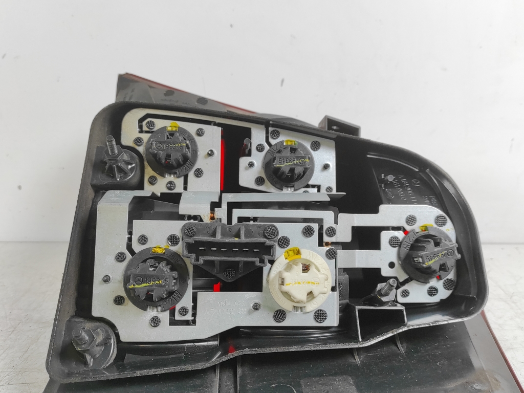 Used Mercedes Benz ML-Class Rear corner lamp A1648202164